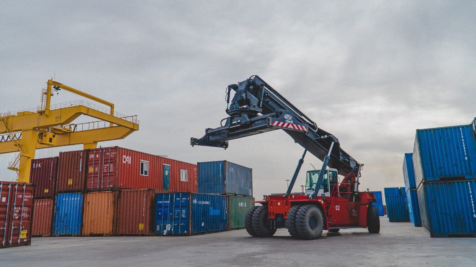 Shipping Container Wheels: The Ultimate Guide for Efficient ...