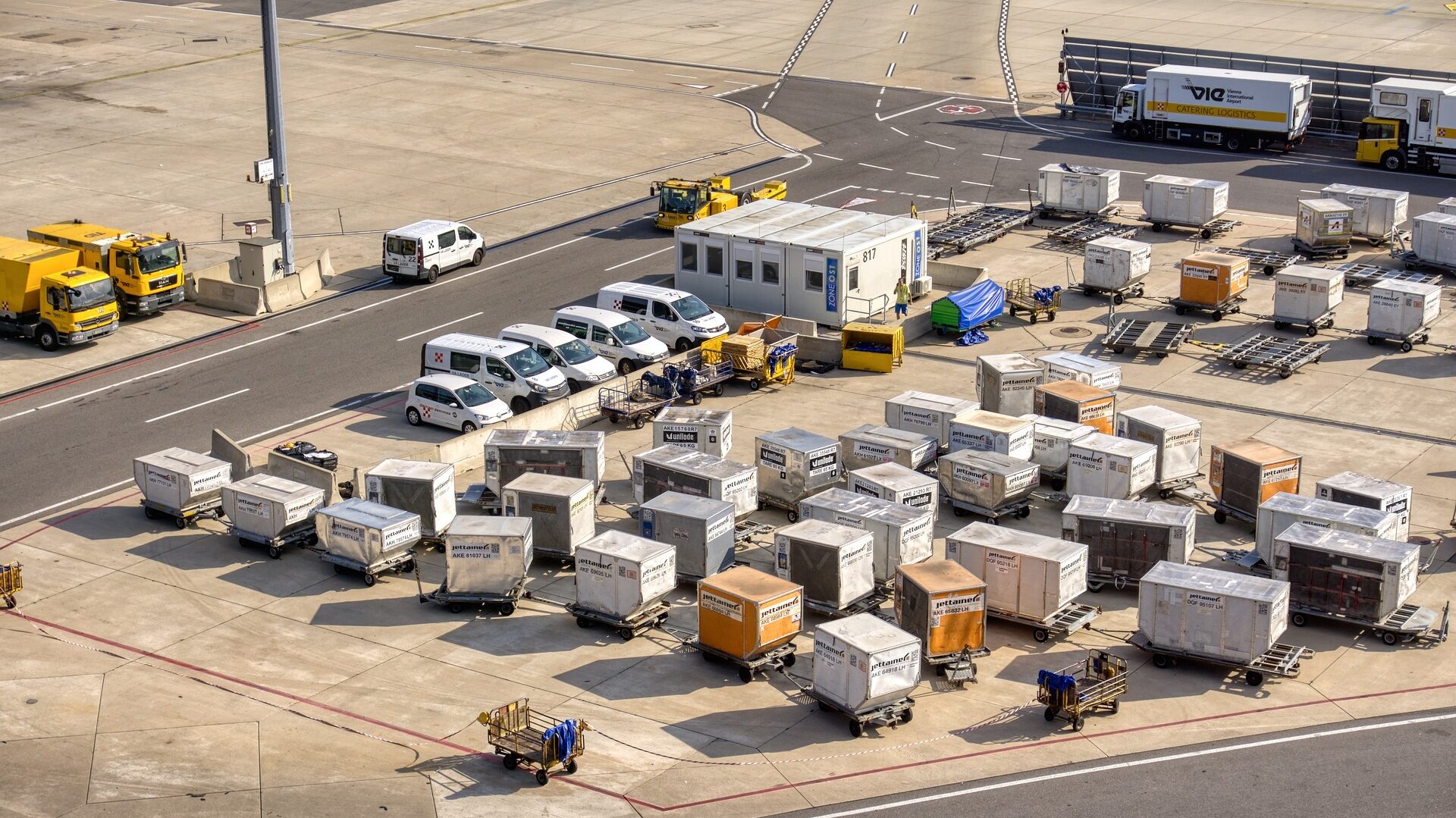 Amazon Fulfillment Center MDW6: What You Need to Know